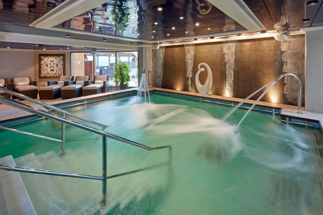 Queen Elizabeth Cruise Ship Details | Cruise411.com